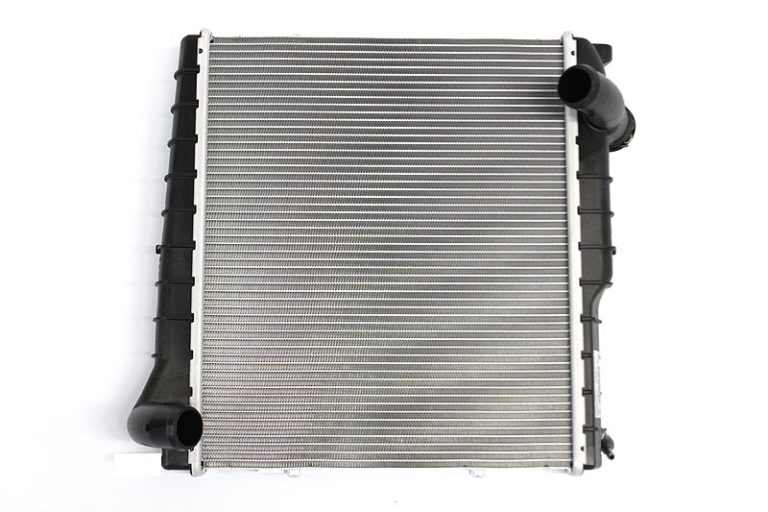 99110613203 Kühler rechts Porsche | Porsche Ersatzteile und Zubehör von ...